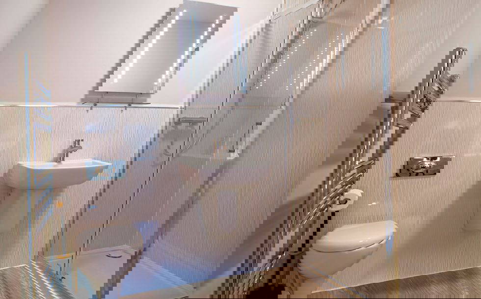 Rooms and Amenities | The Friendship Hotel