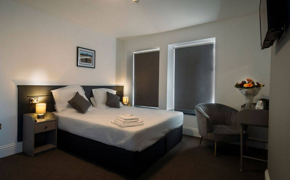 Rooms and Amenities | The Friendship Hotel