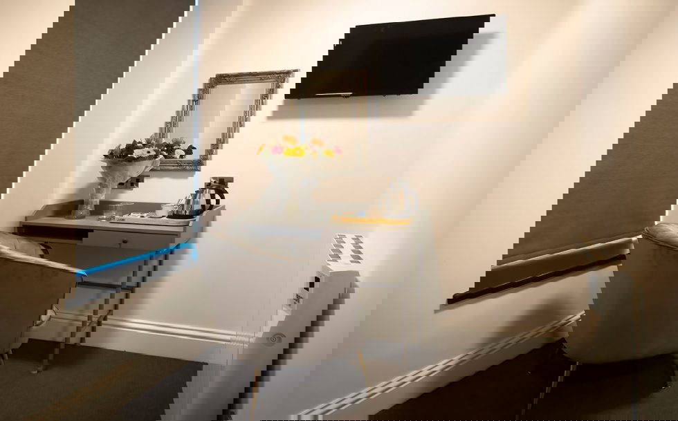 Rooms and Amenities | The Friendship Hotel